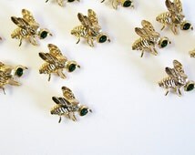 Popular items for bee decorations on Etsy
