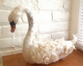 Needle felted swan | Etsy