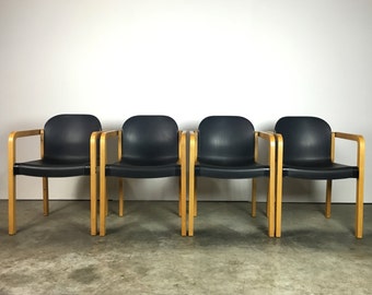 Retro plastic chair | Etsy