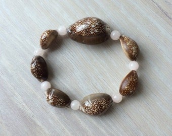 Cowry shell bracelet | Etsy