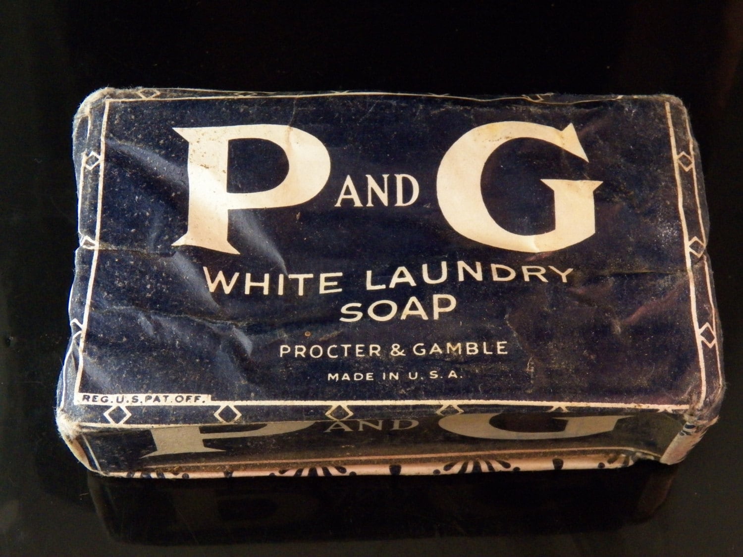 Vintage Soap Bar P & G Procter Gamble White Laundry Soap