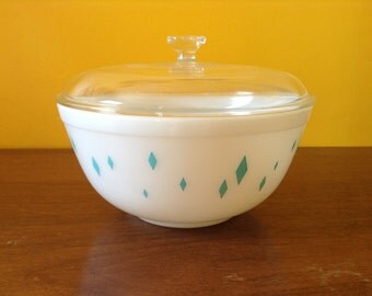 Vintage Pyrex Turquoise Snowflake by MillieLouiseVintage on Etsy