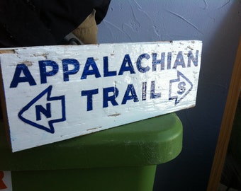 Replica hiking trail signs and custom woodcarving by TrailSigns