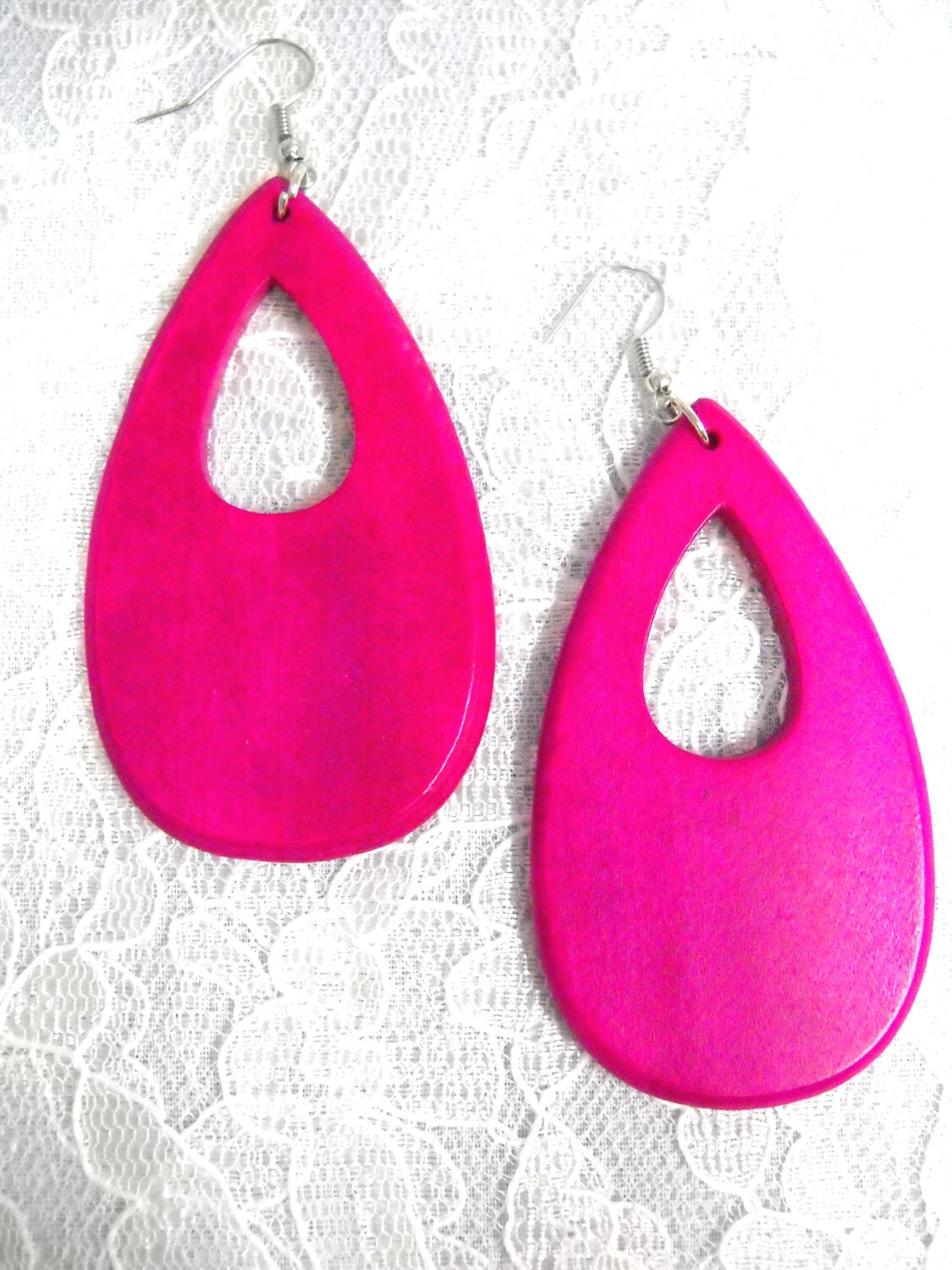 Hot Pink Tropical Boho Wooden Tear Drop Peek A Boo Hole