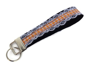 Lace keychain | Etsy