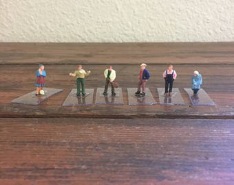 Miniature people | Etsy