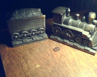 Train bookends | Etsy