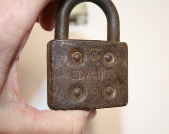 Corbin padlock | Etsy