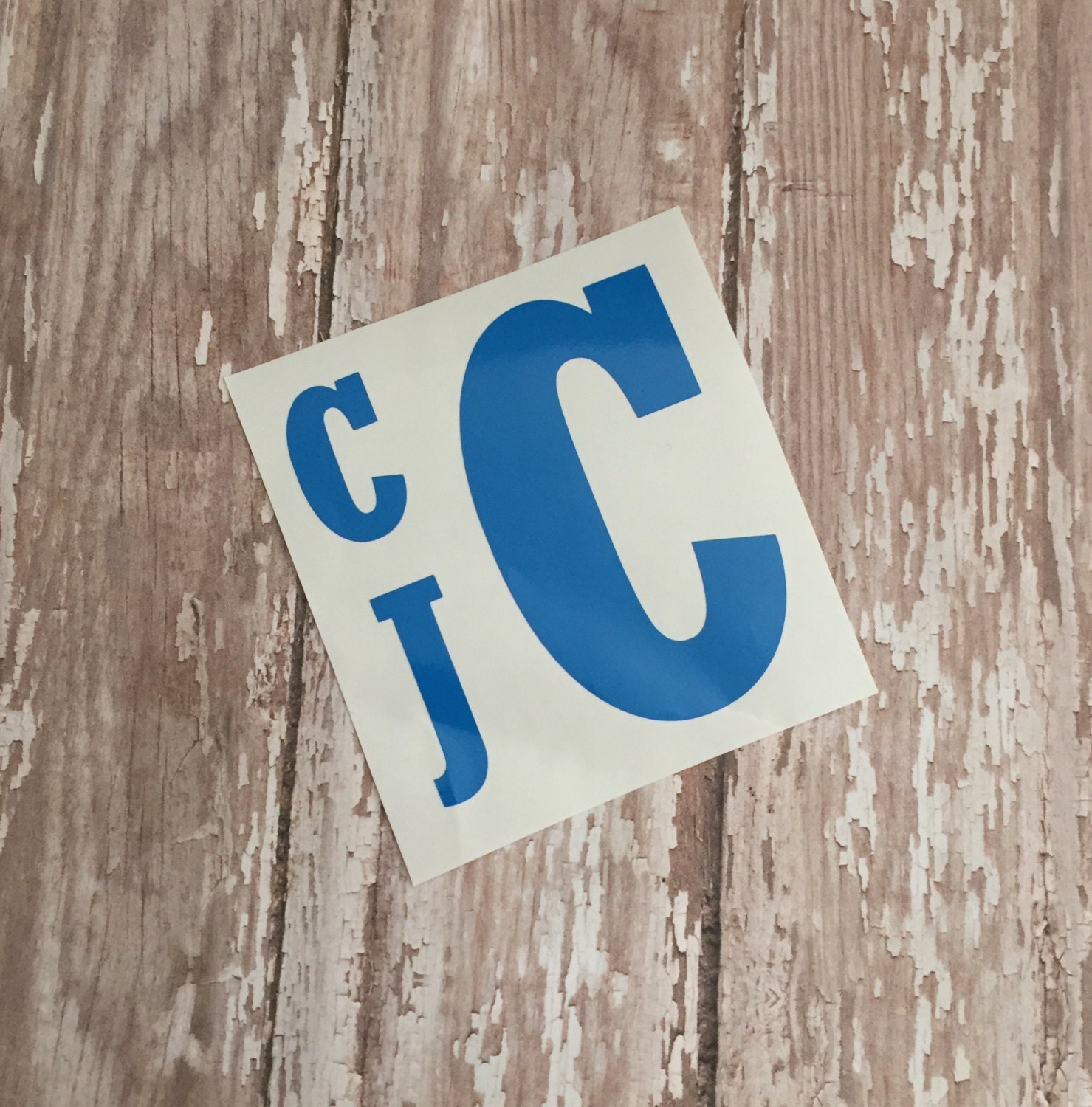 Correct Monogram For Men | IUCN Water