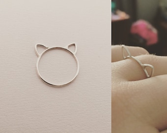 Two Cats Ring with Faceted Amethyst or Stone of Your Choice