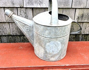 Radiator water can | Etsy