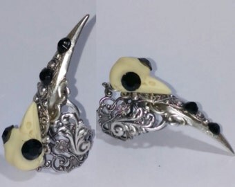 Raven claw ring | Etsy