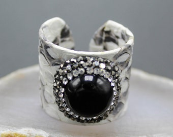 Black stone ring | Etsy