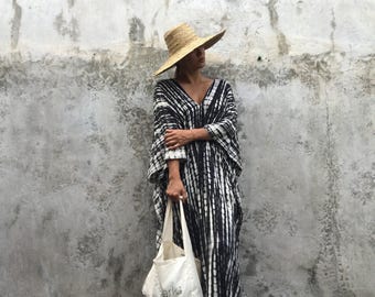 Plus size caftan | Etsy