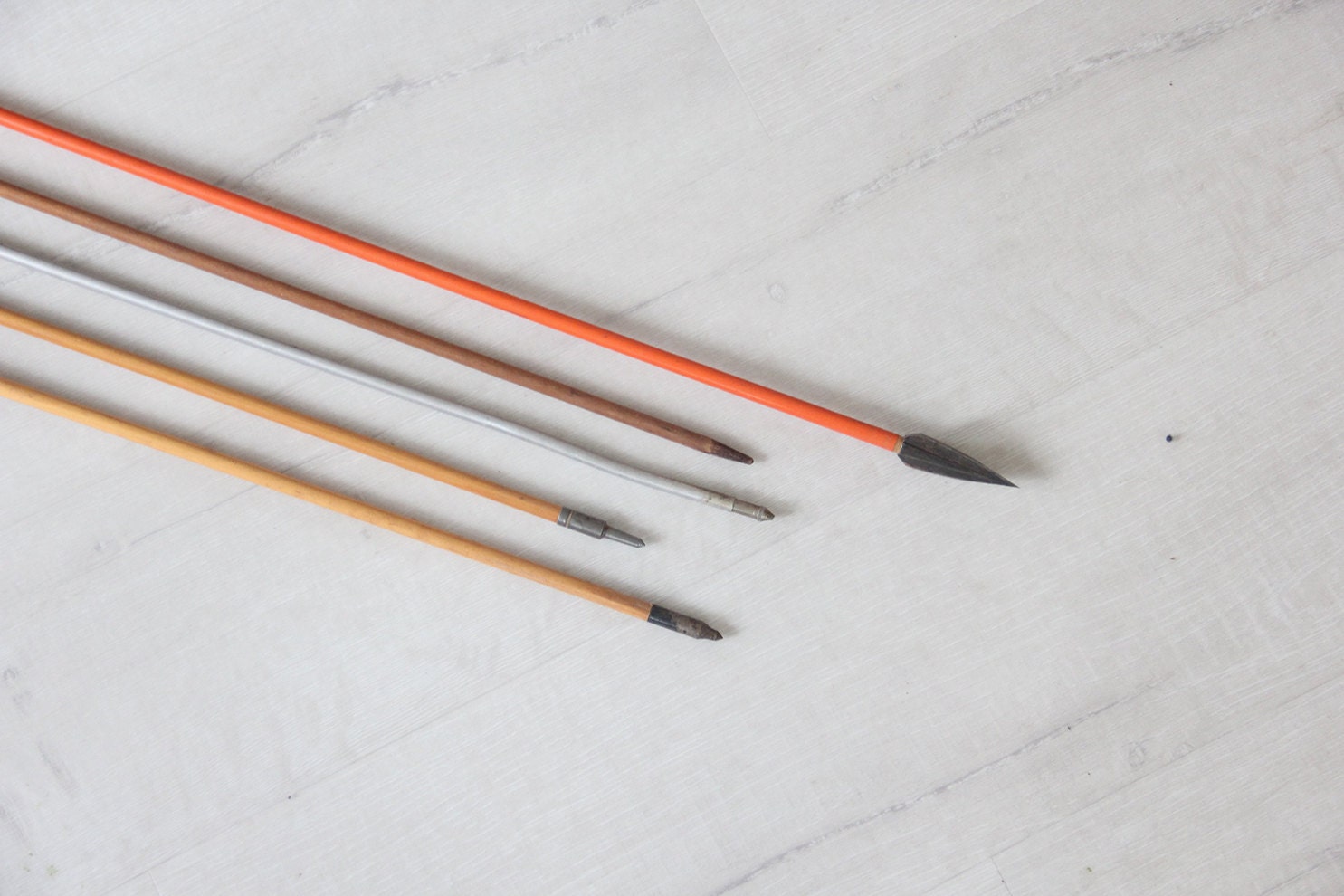 Collection of Vintage Archery Arrows Set of 5 by GallivantingGirls