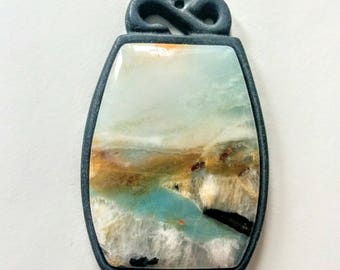 Intarsia pendant | Etsy