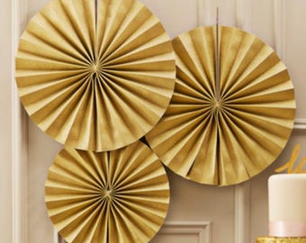 Paper fan backdrop | Etsy