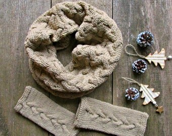 Scarf mitten set | Etsy