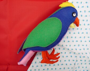 Felt parrot | Etsy