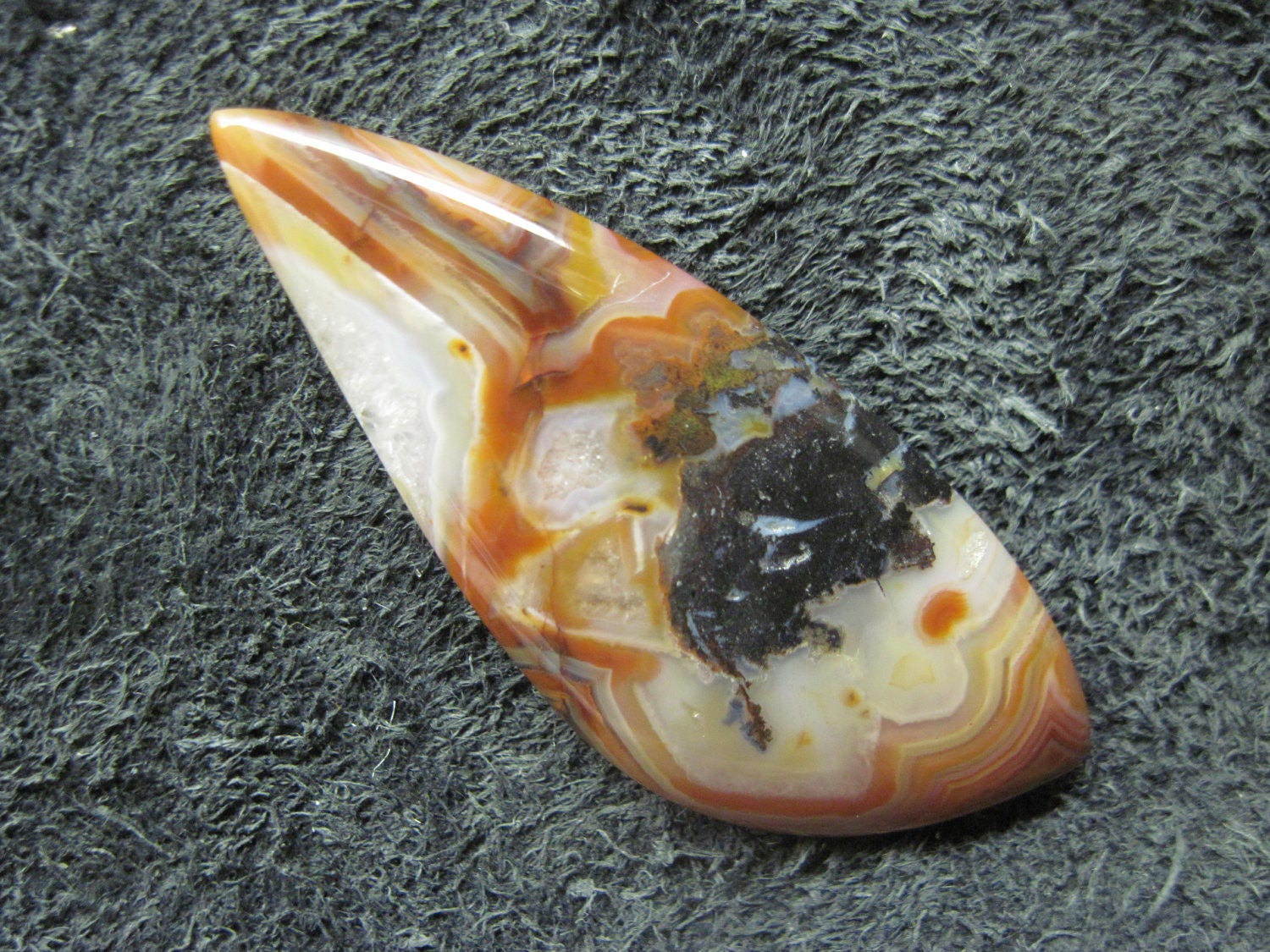 Agate freeform cabochon