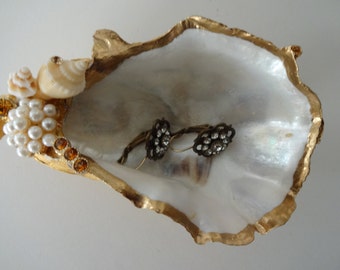 Seashell ring holder | Etsy