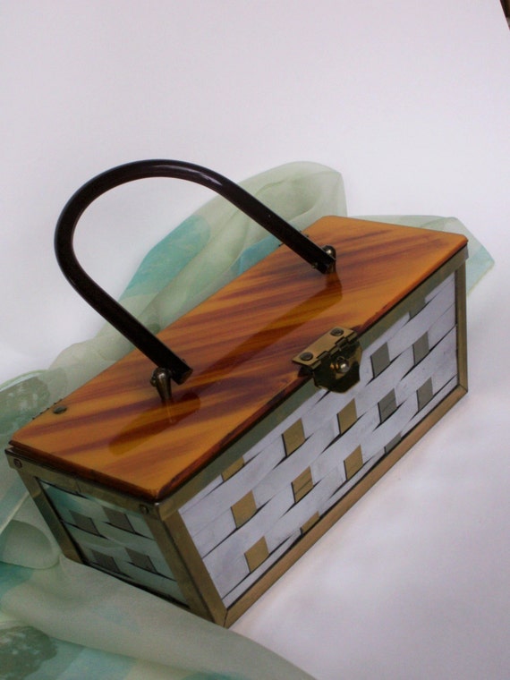 1950s Handbags, Purses, and Evening Bag Styles