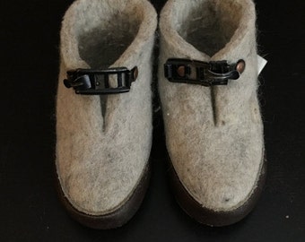 Norwegian slippers | Etsy