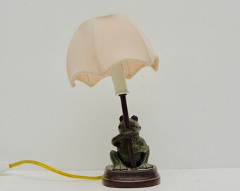 Frog night light | Etsy