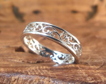 Spring flower ring | Etsy