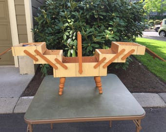 Vintage sewing box | Etsy