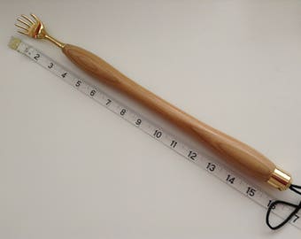 Back scratcher | Etsy