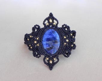 Macramé Spiritual Jewelry & Healing Crystals by QuetzArt on Etsy