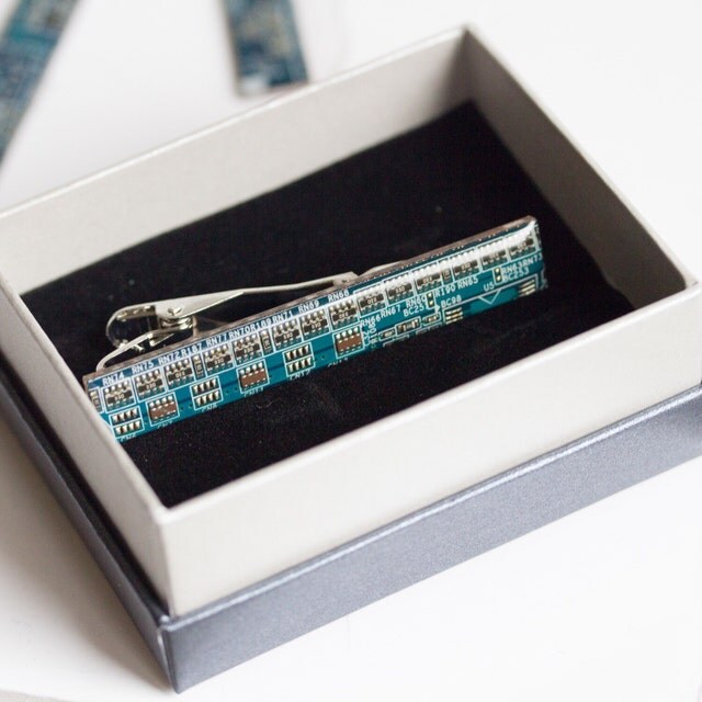 Recycled computer jewelry and home decor by ReComputing on Etsy