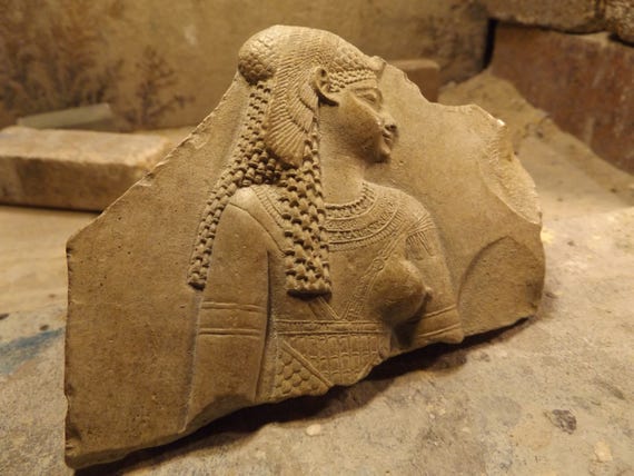 Egyptian art Cleopatra dressed as the Goddess Isis Relief