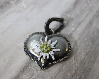 Edelweiss necklace | Etsy