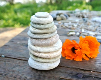 Flat beach stones | Etsy