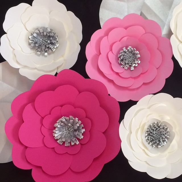 Handmade paper flowers cake toppers and banners by PapersBloom