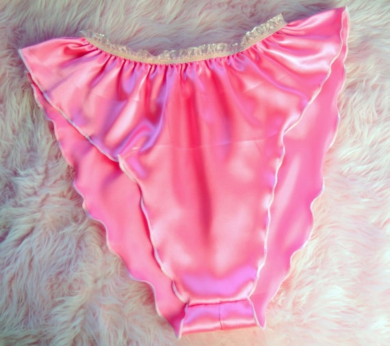 Vtg Style Silky Smooth Soft Pink Satin Shiny Wetlook Ladies