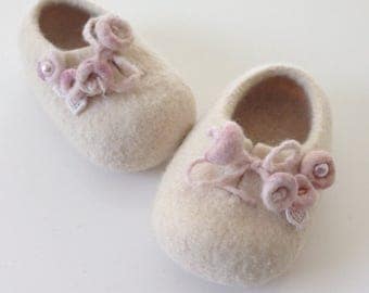 Felt baby shoes | Etsy