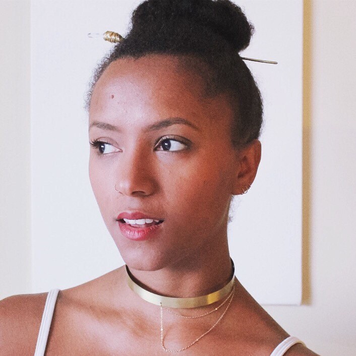 Assymetrical Gold Thin Choker Necklace