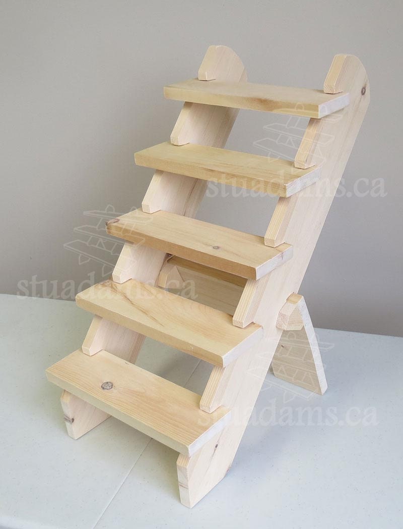 Collapsible riser portable display stand store countertop