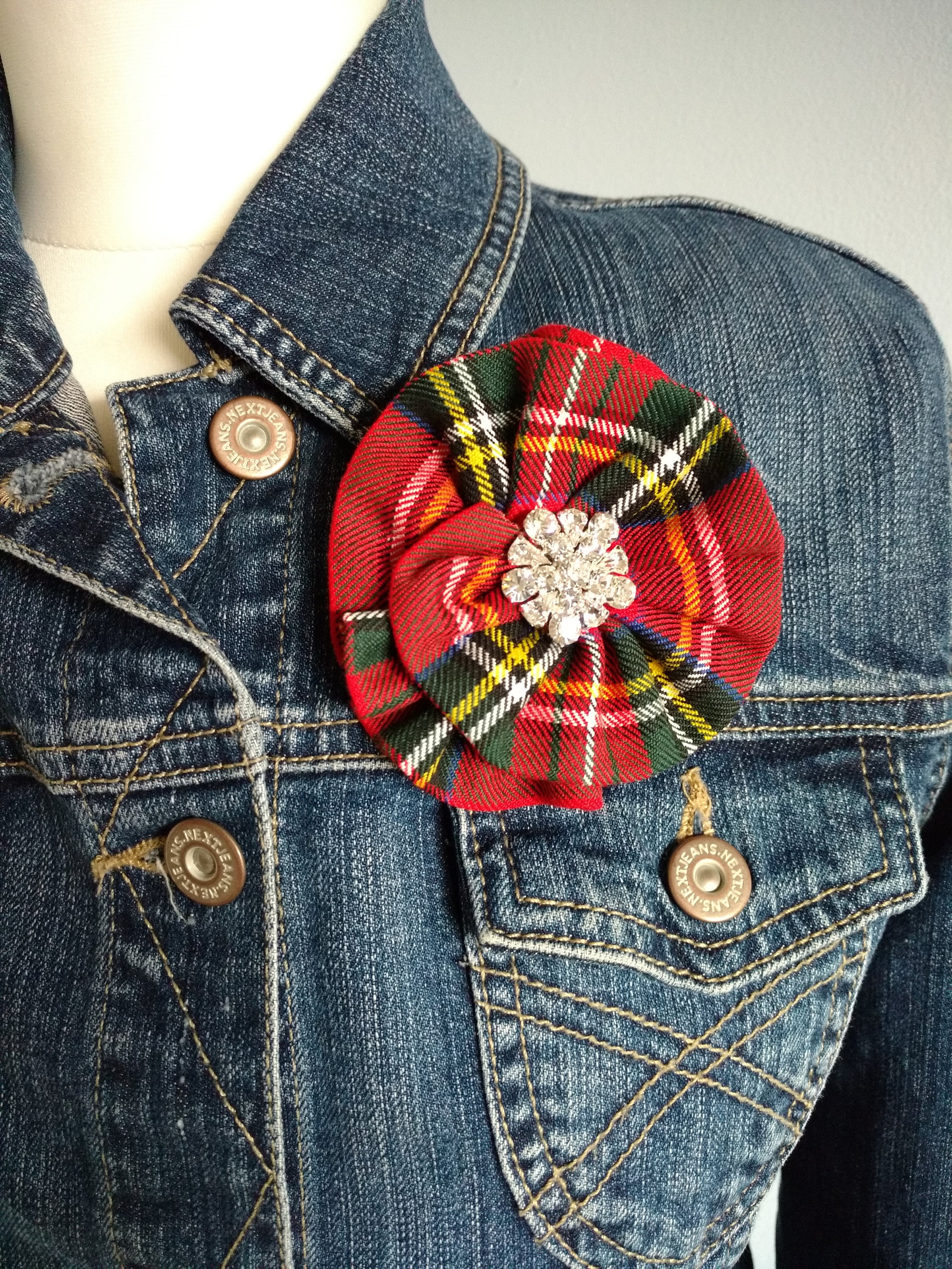 Royal Stewart Tartan Brooch red tartan brooch Scottish