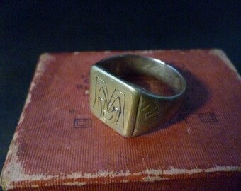 Antique signet ring | Etsy