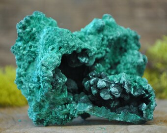 Malachite specimen | Etsy