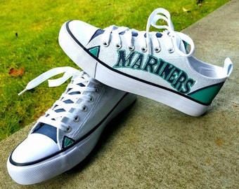 Baseball converse | Etsy