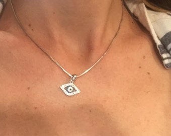 Items similar to Vintage J Ritter Roadrunner Pendant Necklace Turquoise ...