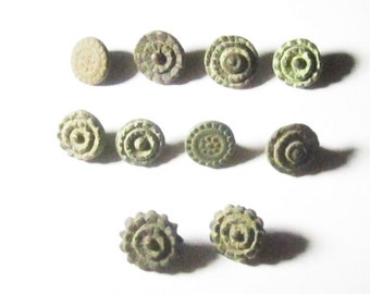 Colonial era buttons | Etsy