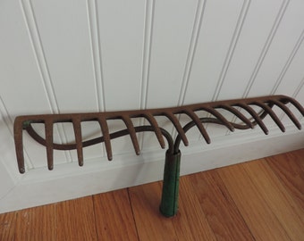 Vintage rake | Etsy