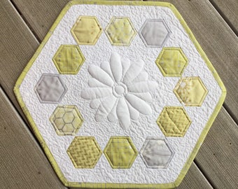 Hexagon table runner | Etsy