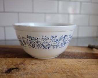 Vintage mixing bowls | Etsy